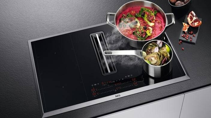 Buying Guide - Induction Hobs with Extractor | AEG